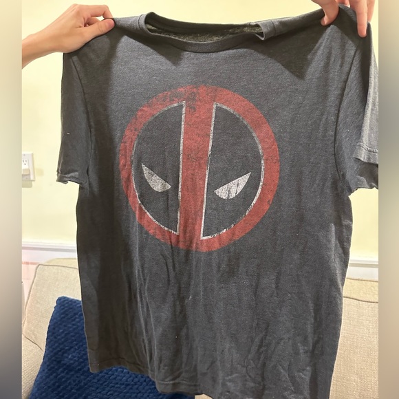 Marvel | Shirts | Marvel Deadpool Large | Poshmark